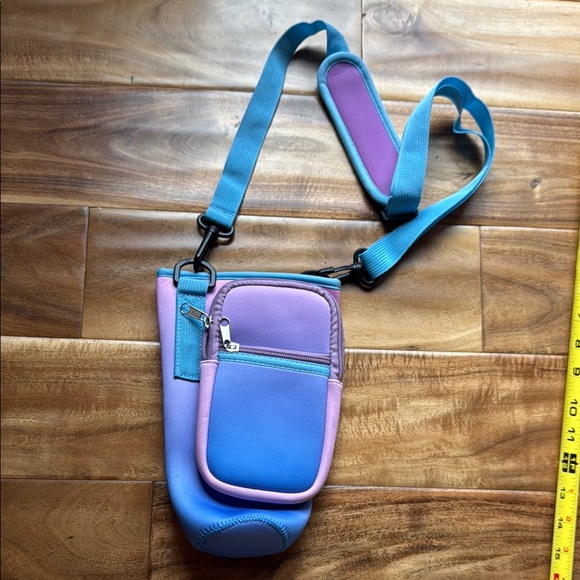 Bags | Gradient Blue And Purple Neoprene Water Bottle Carrier W Phone ...